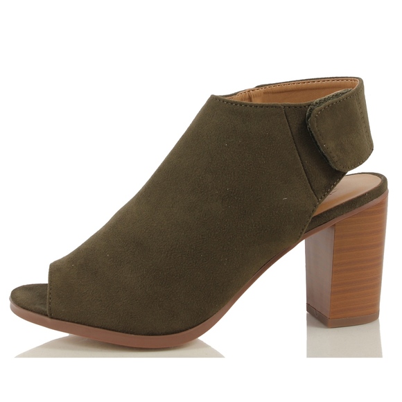 Shoes | Size 75 Webcam Khaki Peep Toe Slingback Stacked | Poshmark